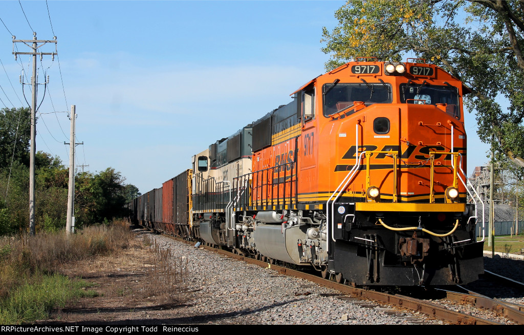 BNSF 9717